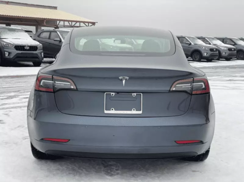 Tesla 3 mid range